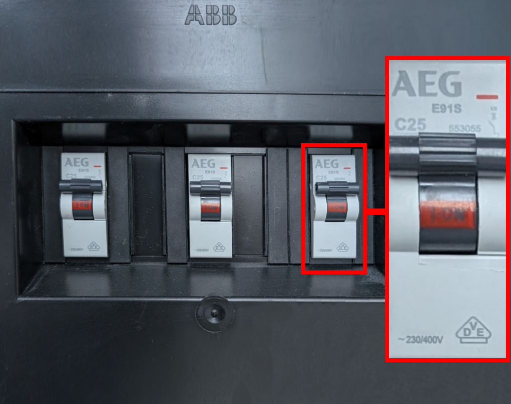 1 fase of 3 fase? Ontdek welk type hoofdaansluiting je hebt.